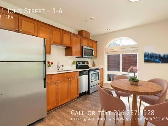 1 Br, 1 bath, Condo 151 John Street