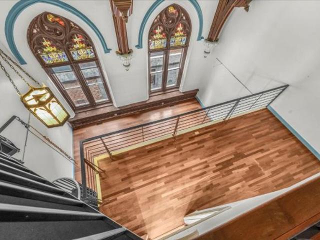 1 Br, 1 bath, Condo 151 Salaignac Street