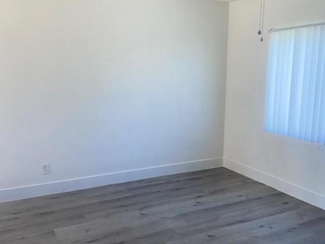 1 Br, 1 bath, Condo 1520 S Casino Center Blvd