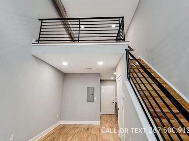 1 Br, 1 bath, Condo 1523 W Girard Ave