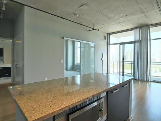 1 Br, 1 bath, Condo 152 W Roosevelt