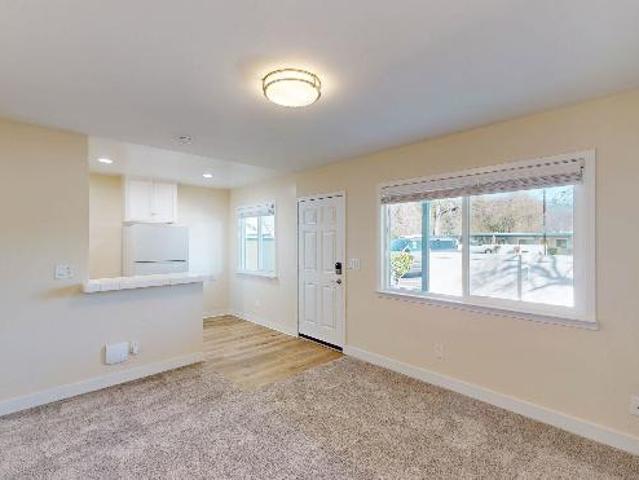 1 Br, 1 bath, Condo 15443 Marty Dr
