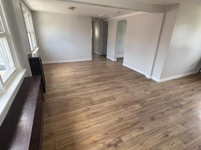 1 Br, 1 bath, Condo 1560 Hickory