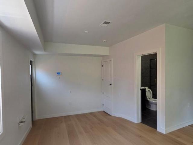 1 Br, 1 bath, Condo 15 Voorhees Street