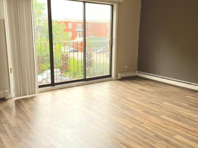 1 Br, 1 bath, Condo 15 E Maple Street