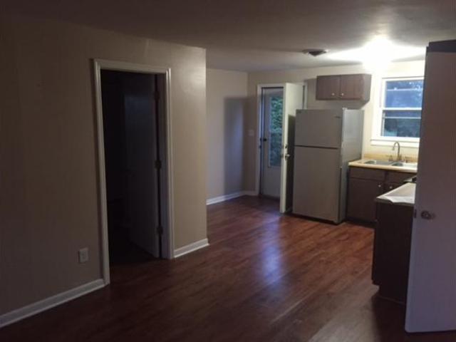 1 Br, 1 bath, Condo 15 Shagbark