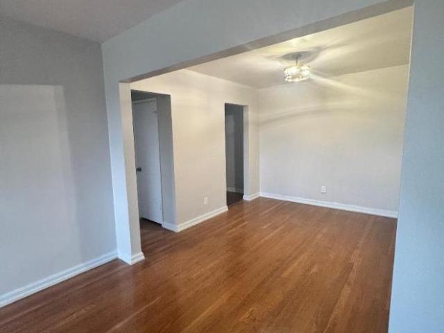 1 Br, 1 bath, Condo 1607 Asmann Ave