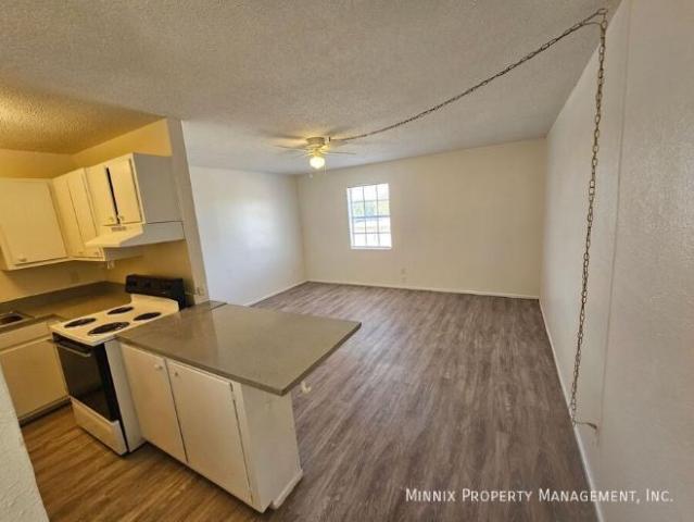 1 Br, 1 bath, Condo 1600 Yonkers