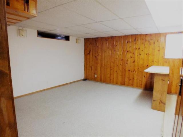 1 Br, 1 bath, Condo 1601 W College St