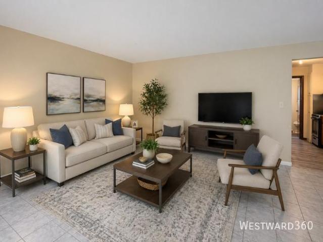 1 Br, 1 bath, Condo 1610 N 1st Ave