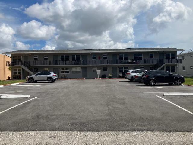 1 Br, 1 bath, Condo 1611 Green Lane