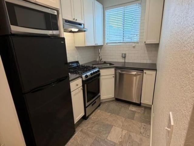 1 Br, 1 bath, Condo 1620 N Utica St