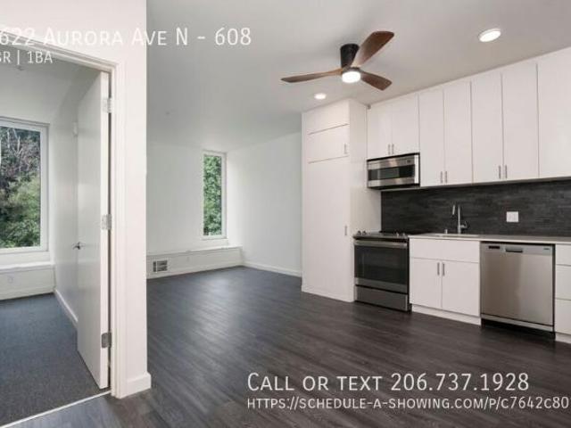 1 Br, 1 bath, Condo 1622 Aurora Ave N