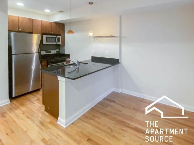 1 Br, 1 bath, Condo 1634 West Grace St
