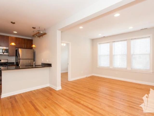 1 Br, 1 bath, Condo 1636 West Grace