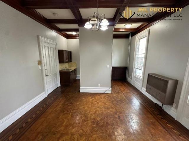 1 Br, 1 bath, Condo 163 Winter St