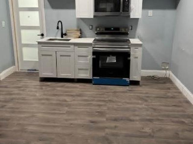 1 Br, 1 bath, Condo 16450 NE 7 Ave