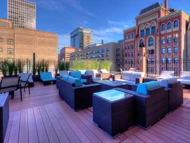 1 Br, 1 bath, Condo 164 E Pearson St