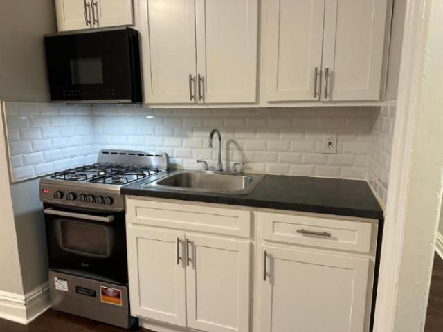 1 Br, 1 bath, Condo 164 Sterling Avenue