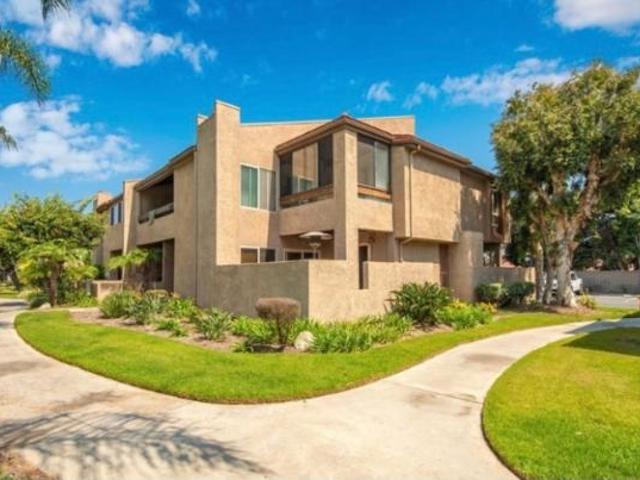 1 Br, 1 bath, Condo 16891 Bluewater Ln