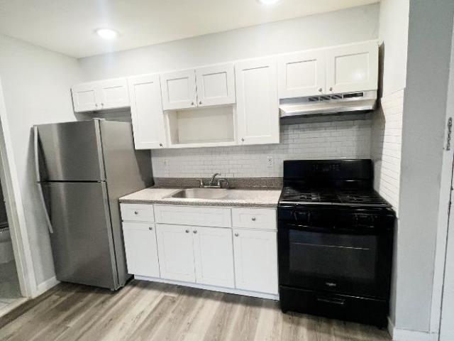 1 Br, 1 bath, Condo 169 16th Ave