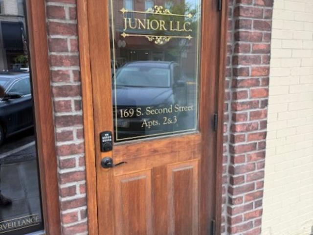 1 Br, 1 bath, Condo 169 S 2nd St