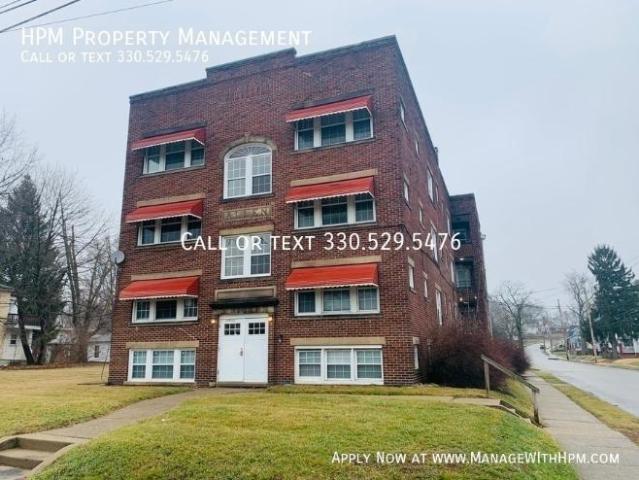 1 Br, 1 bath, Condo 1700 Fulton Rd NW