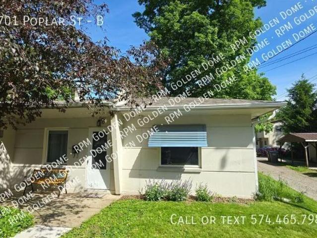 1 Br, 1 bath, Condo 1701 Poplar St