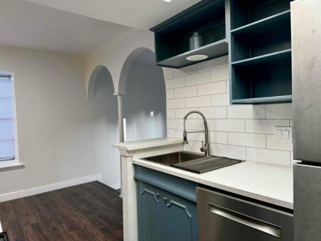 1 Br, 1 bath, Condo 170 De Chantle Rd