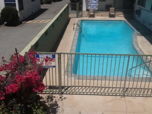 1 Br, 1 bath, Condo 1711 Scott Rd