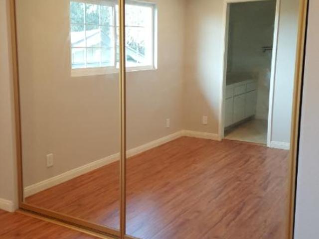 1 Br, 1 bath, Condo 1712 Pepper