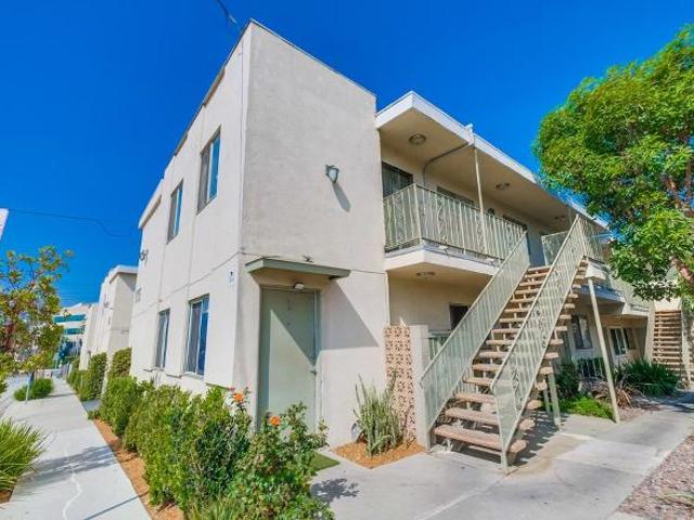 1 Br, 1 bath, Condo 1731 W 120th St