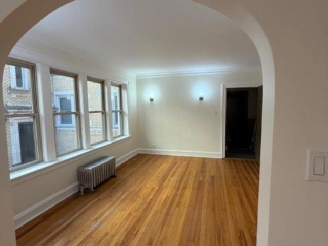 1 Br, 1 bath, Condo 1731 W 91st St