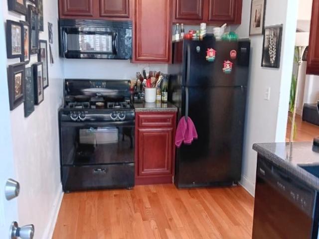 1 Br, 1 bath, Condo 1733 W Pratt Blvd