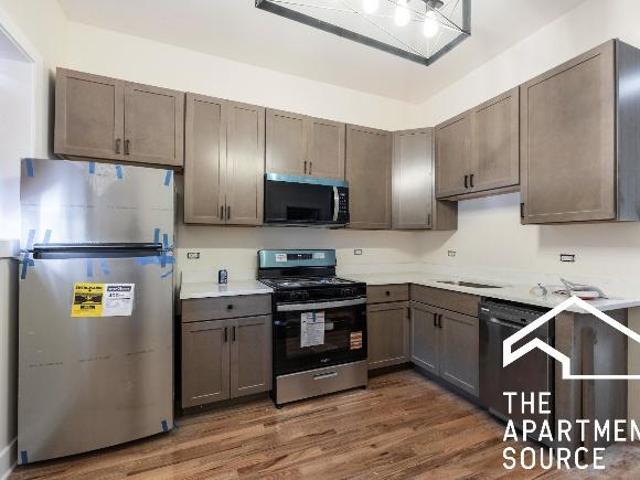 1 Br, 1 bath, Condo 1742 N California