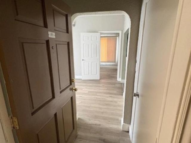 1 Br, 1 bath, Condo 1757 26th Ave