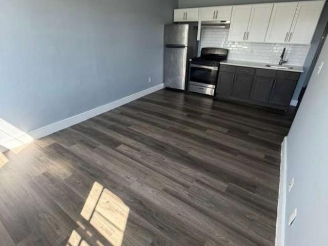 1 Br, 1 bath, Condo 175 Munn Ave
