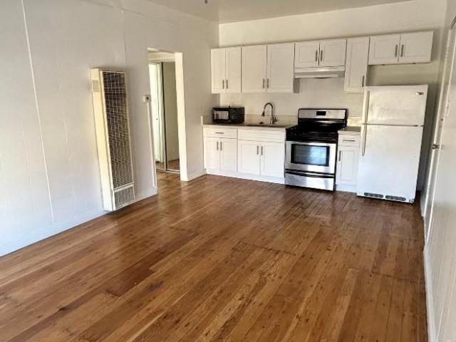 1 Br, 1 bath, Condo 1781 Orchid Ave
