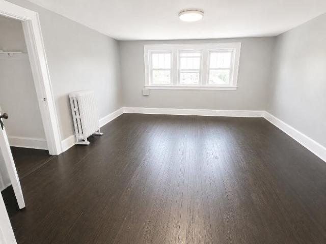1 Br, 1 bath, Condo 179 Isabella Ave