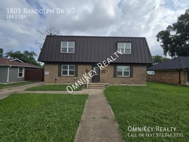 1 Br, 1 bath, Condo 1805 Randolph Dr