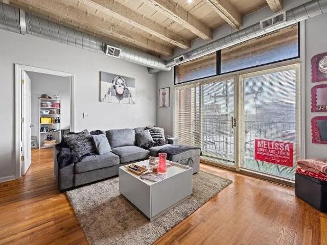 1 Br, 1 bath, Condo 18091 E 40th St
