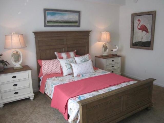 1 Br, 1 bath, Condo 18140 Dovewood Court