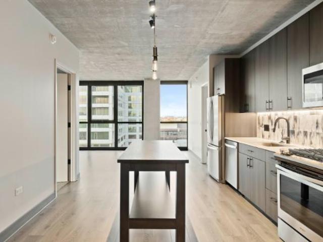 1 Br, 1 bath, Condo 181 North Ada St