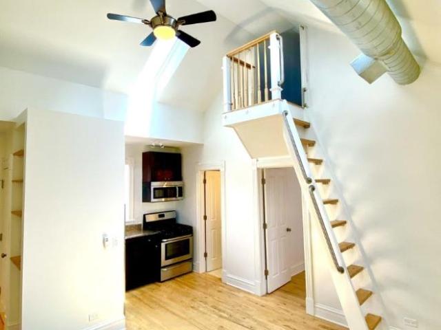 1 Br, 1 bath, Condo 1820 South Throop Street
