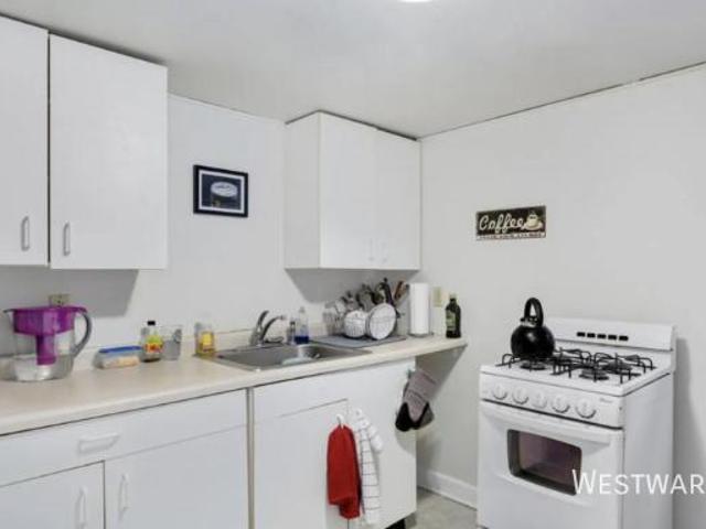 1 Br, 1 bath, Condo 1835 W Patterson Ave