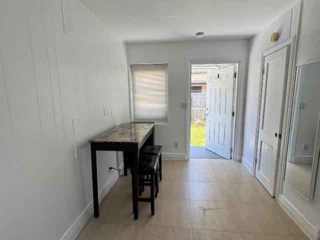 1 Br, 1 bath, Condo 1831 Roman St