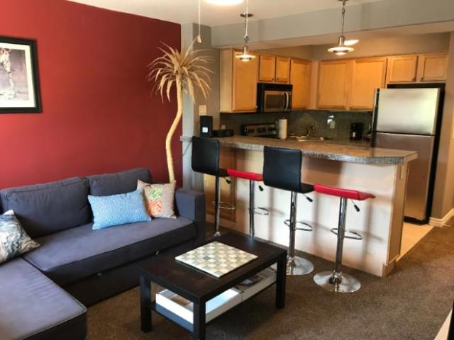 1 Br, 1 bath, Condo 1833 N Williams St