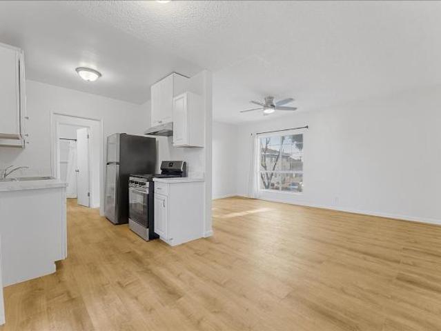 1 Br, 1 bath, Condo 1850 Gardenia Ave