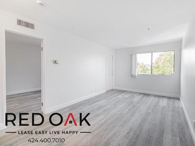 1 Br, 1 bath, Condo 18700 Florida St