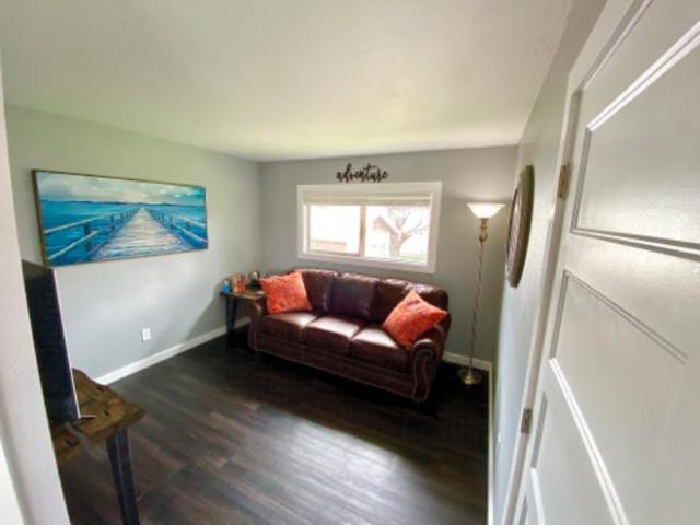1 Br, 1 bath, Condo 187 Glenwood Dr
